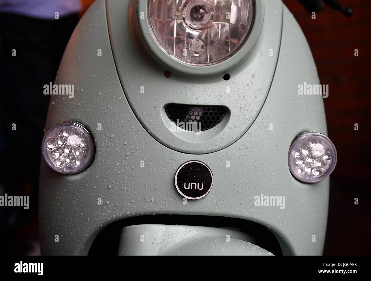 Normal scooters hi-res stock photography and images - Alamy