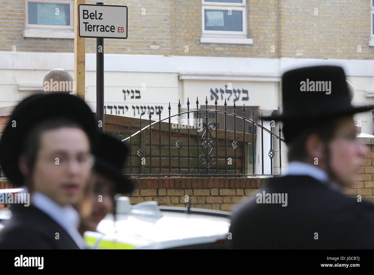 Hackney. London. 5 July 2017 - Aftermath of a blaze at Jewish faith ...