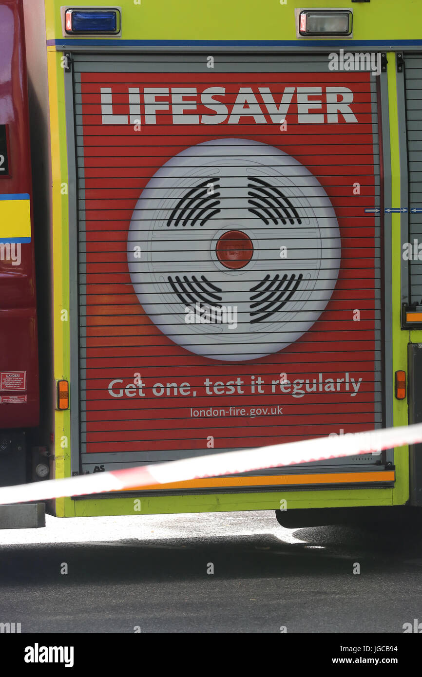 Hackney. London. 5 July 2017 - Aftermath of a blaze at Jewish faith ...