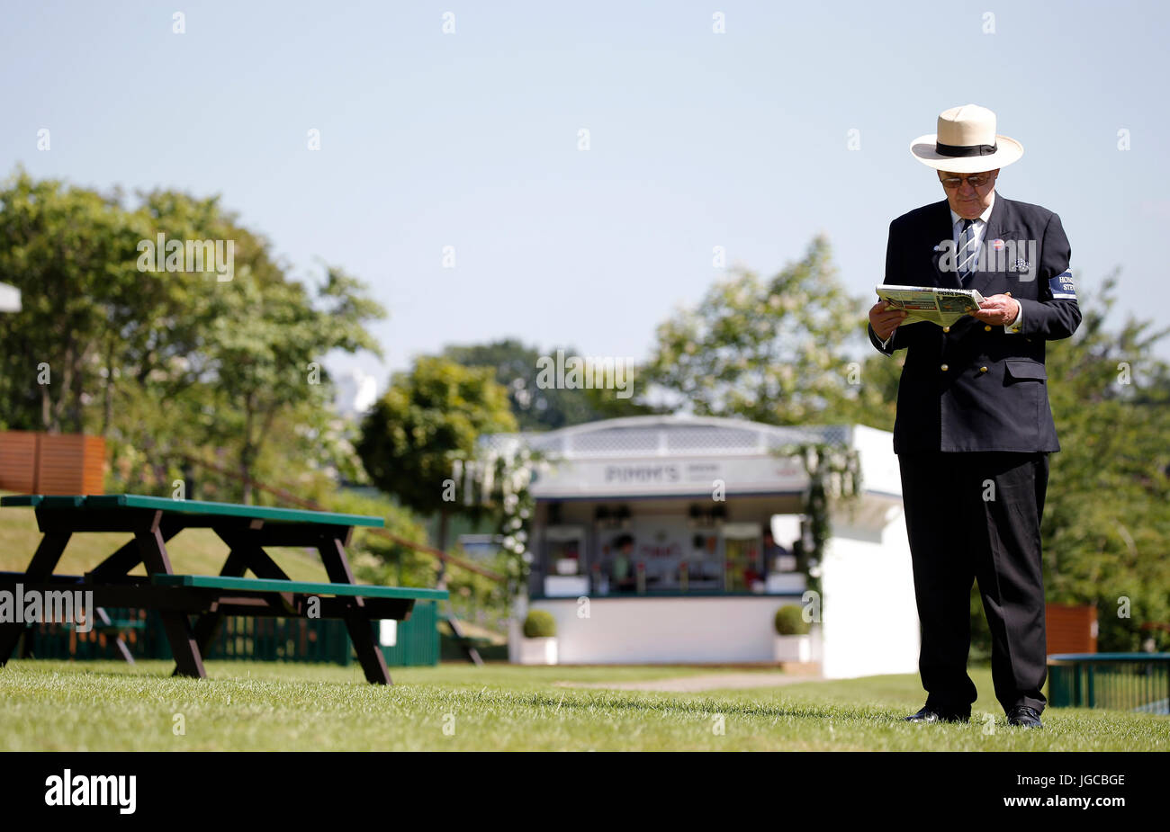 WIMBLEDON HONORARY STEWARD READING NEWSPAPER, THE WIMBLEDON ...