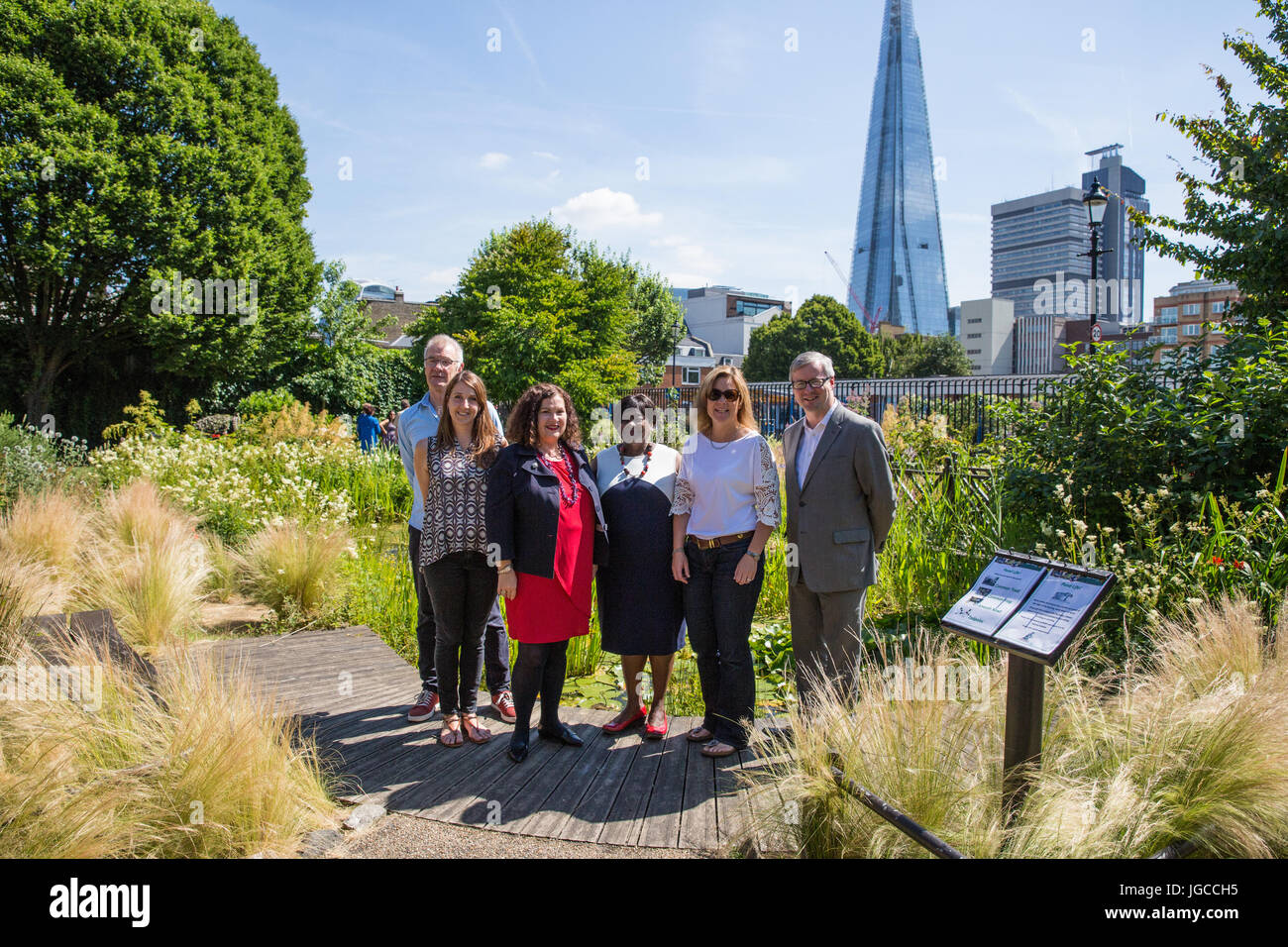 London green spaces and shard hi-res stock photography and images - Alamy