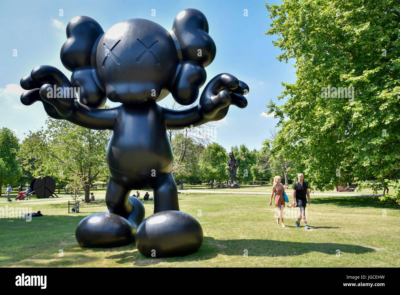 London, UK. 5th July, 2017. "Final Days", 2013, by KAWS. The Frieze ...