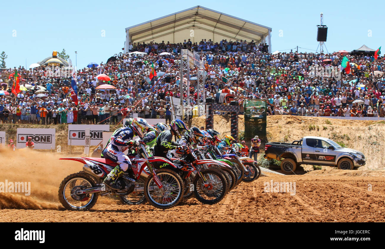 Start of first race during the MXGP World Championship 2017 Race of ...