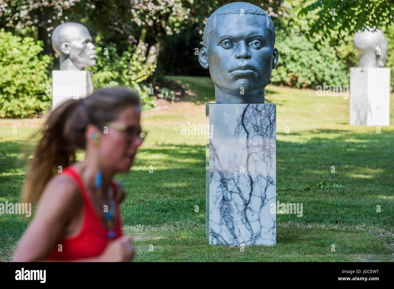 Thomas Price Sculpture High Resolution Stock Photography and Images - Alamy