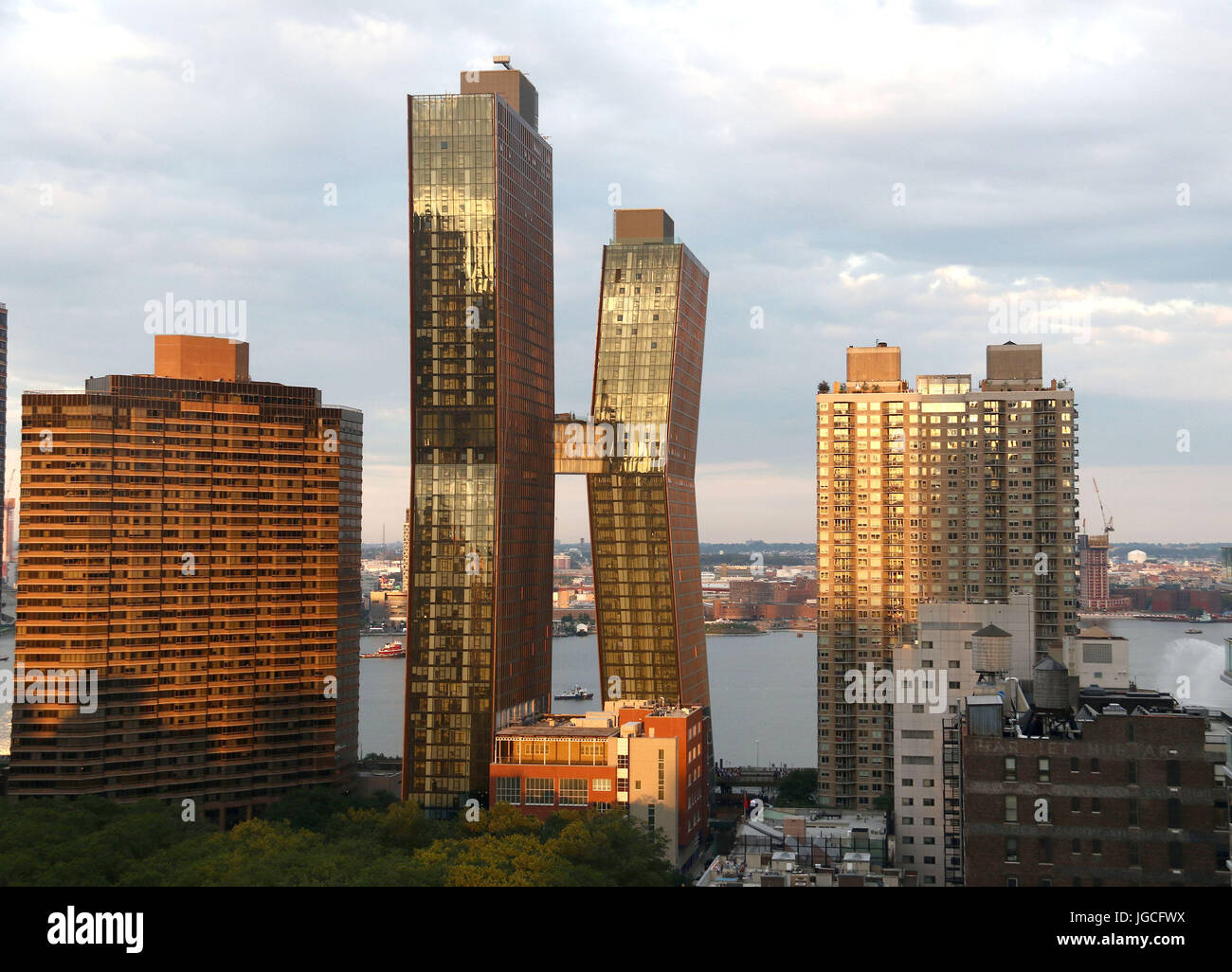 American copper buildings hi-res stock photography and images - Alamy