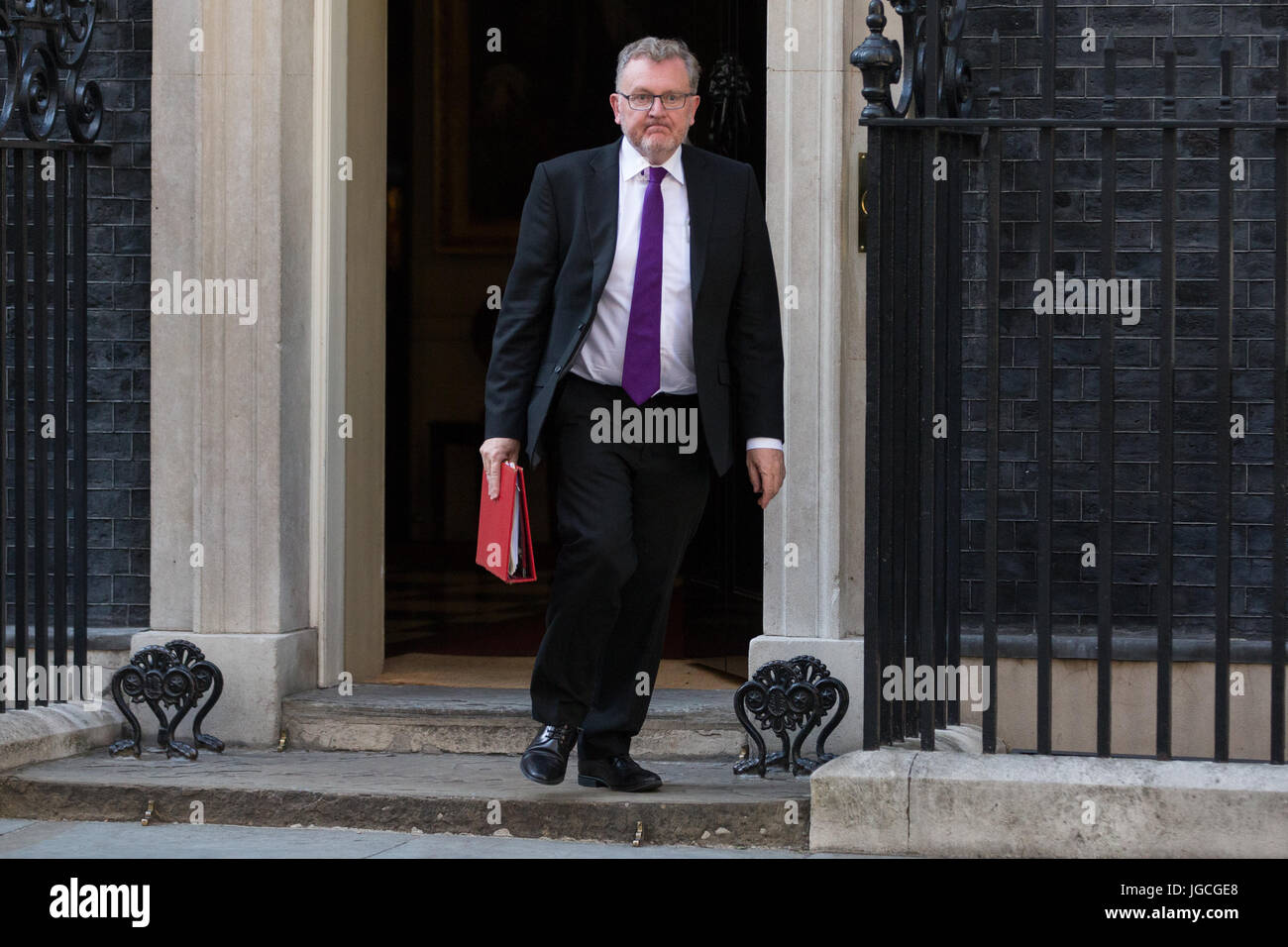Scottish secretary david mundell leaves following meeting in downing ...