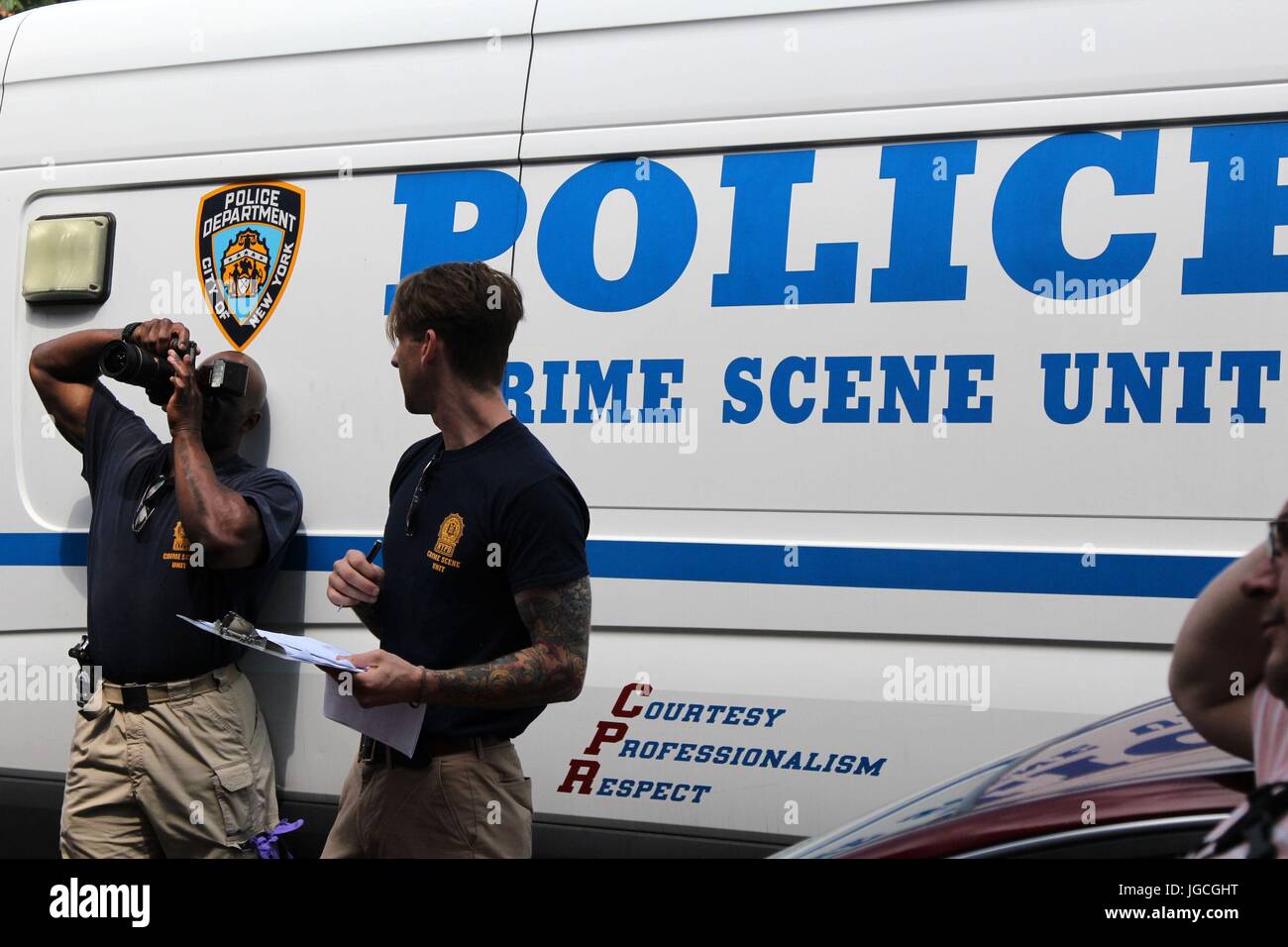 Crime scene unit nypd crime scene unit hi-res stock photography and ...