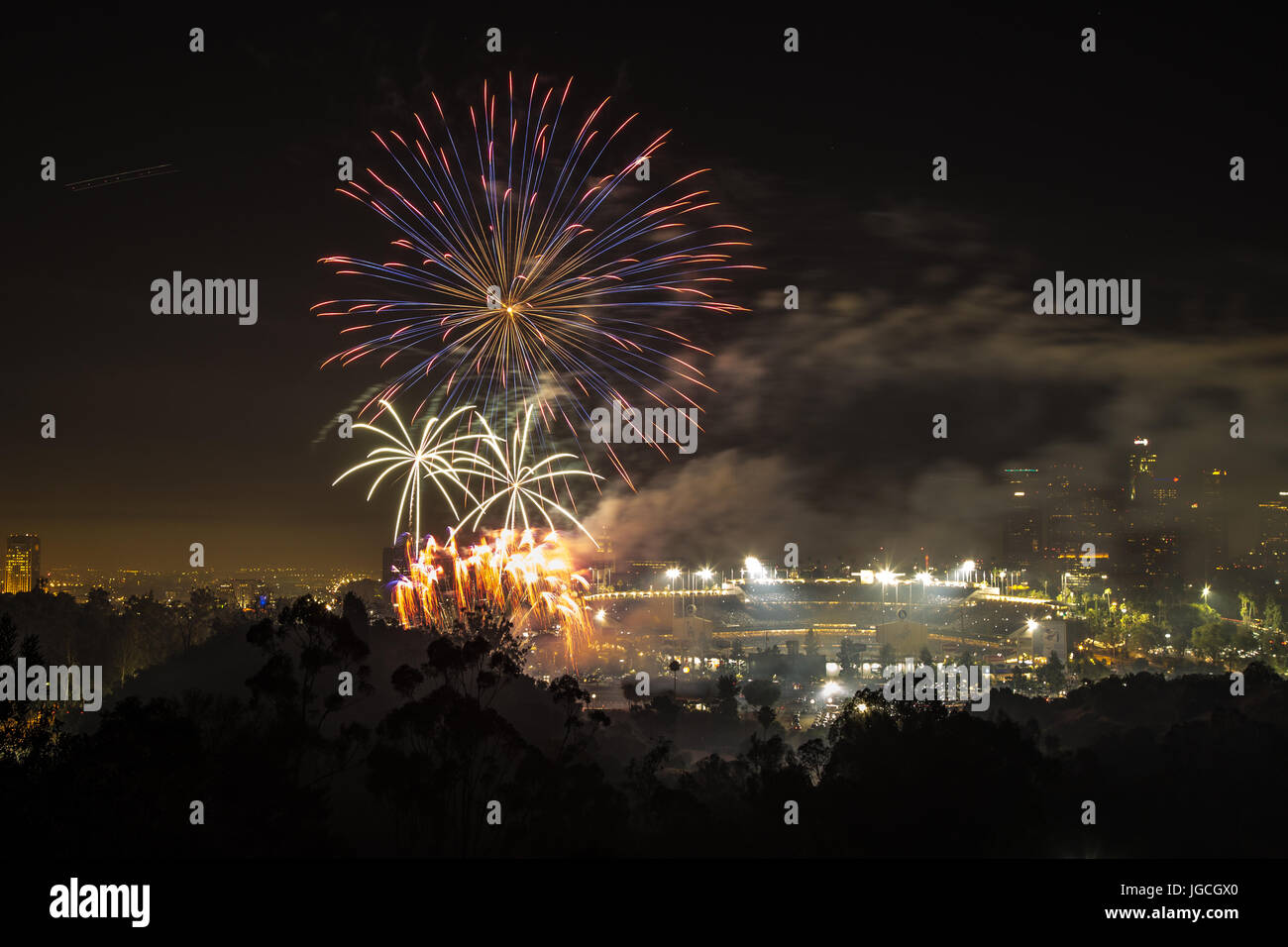 Los angeles california fireworks hi-res stock photography and images ...