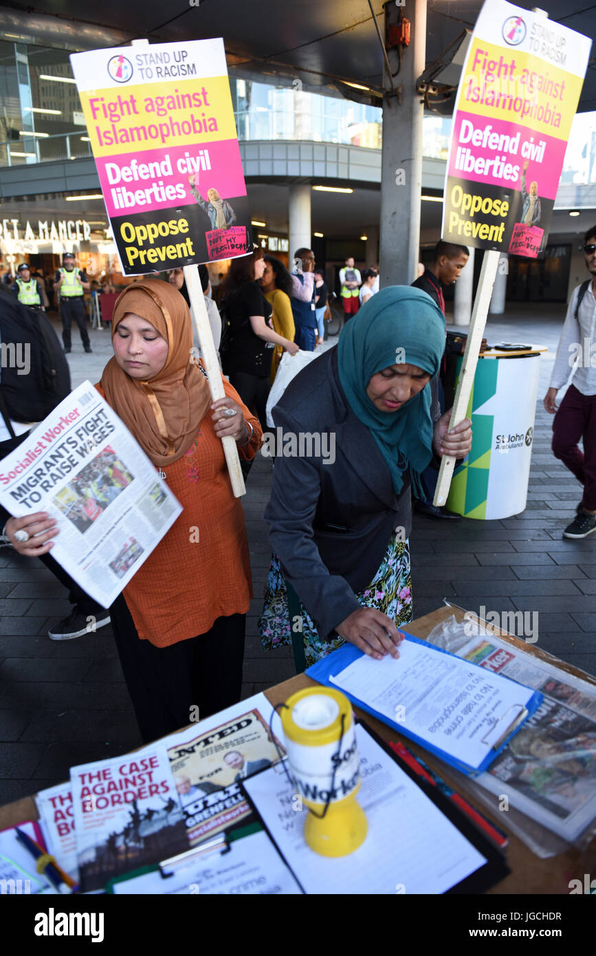 Crime racism police sign attack hi-res stock photography and images - Alamy