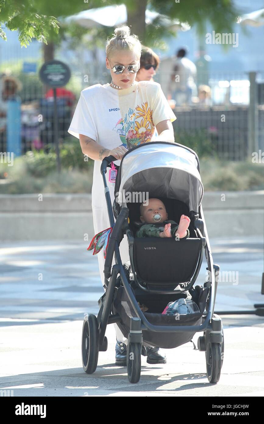 New York, NY, USA. 5th July, 2017. Pink and Jameson Moon Hart seen on ...