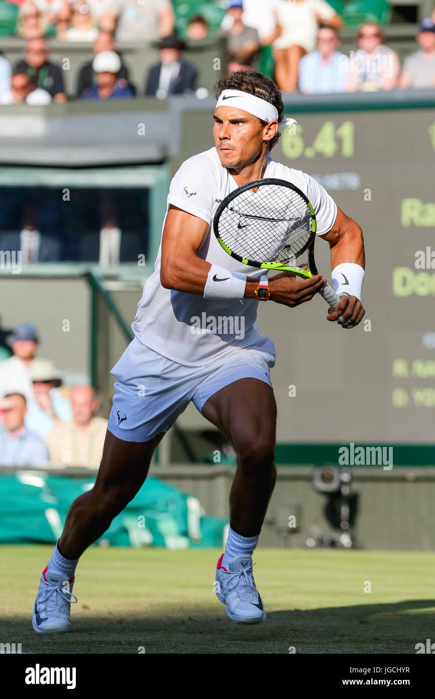 Rafael nadal young hi-res stock photography and images - Alamy