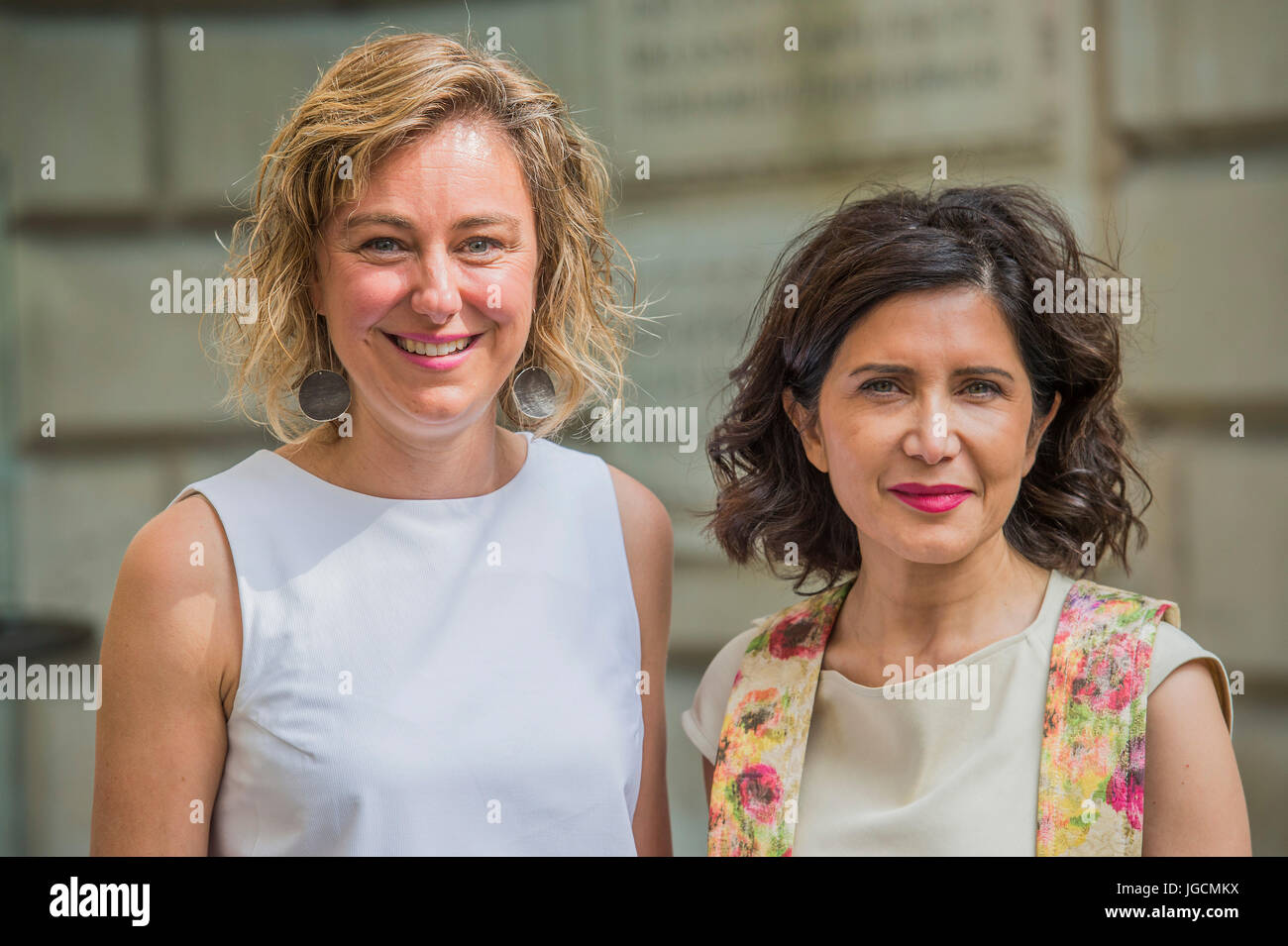 Royal academy of arts london hi-res stock photography and images - Alamy