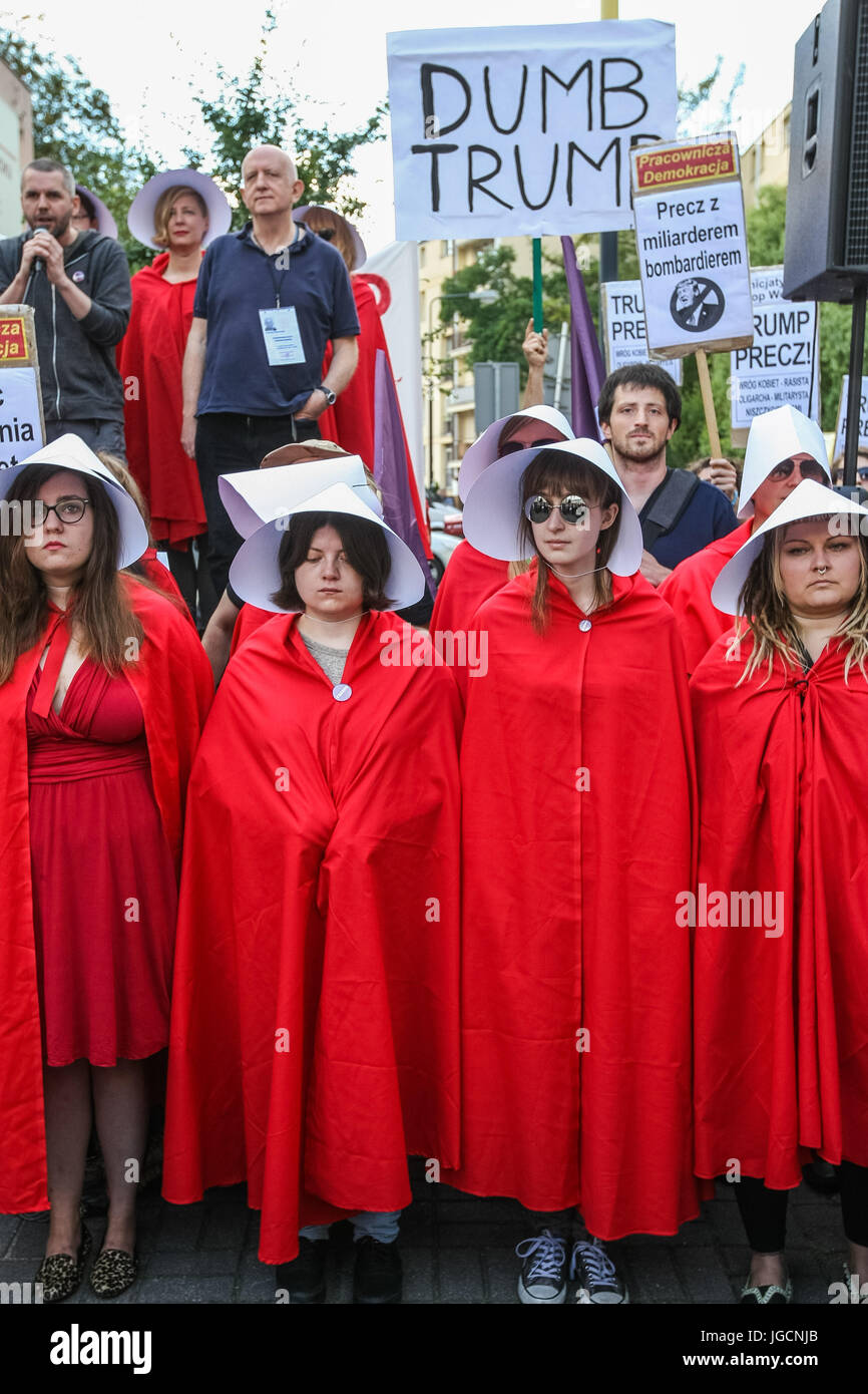 The handmaids tale hi-res stock photography and images - Alamy