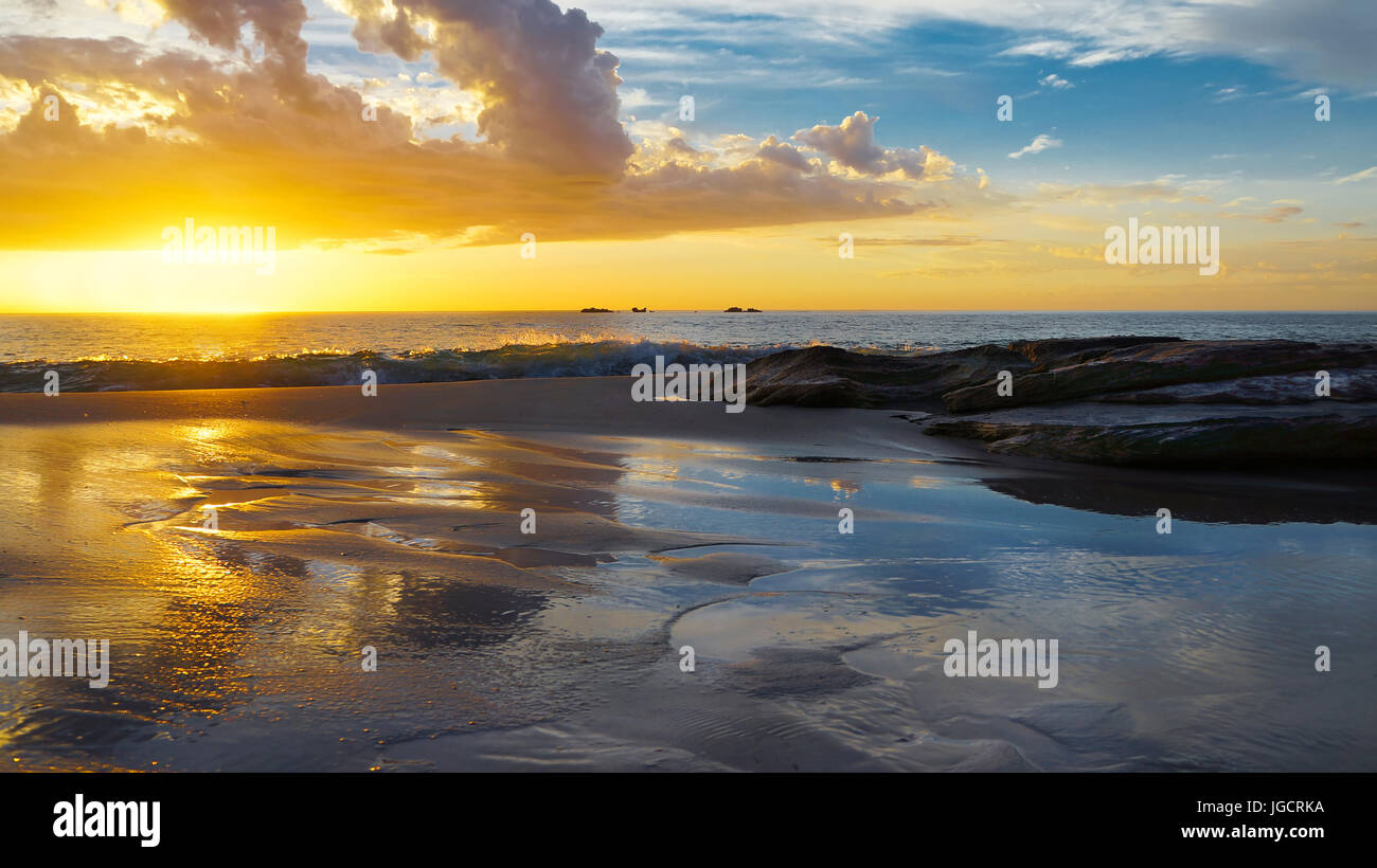 Perth sunset hi-res stock photography and images - Alamy