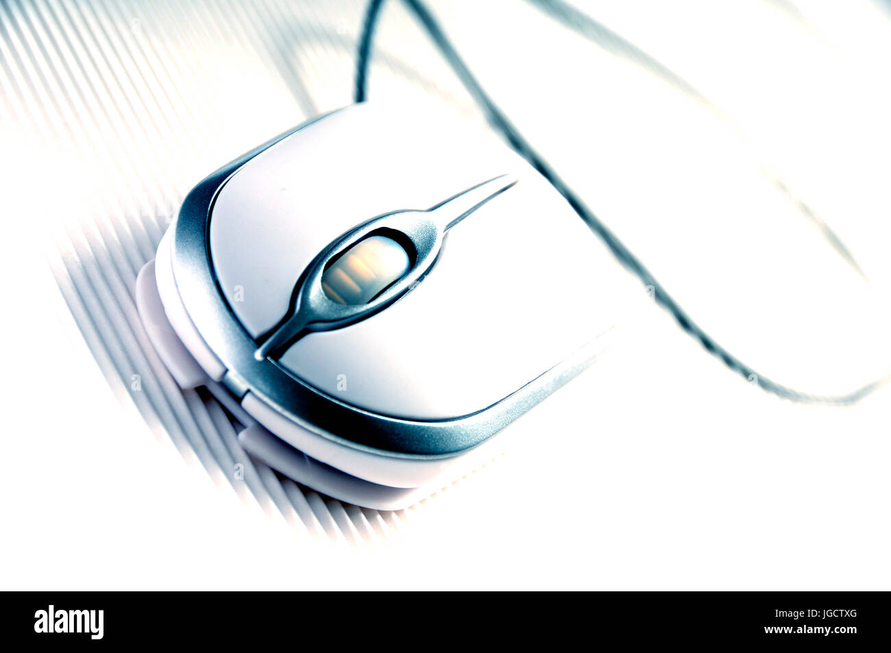 White computer mouse hi-res stock photography and images - Alamy