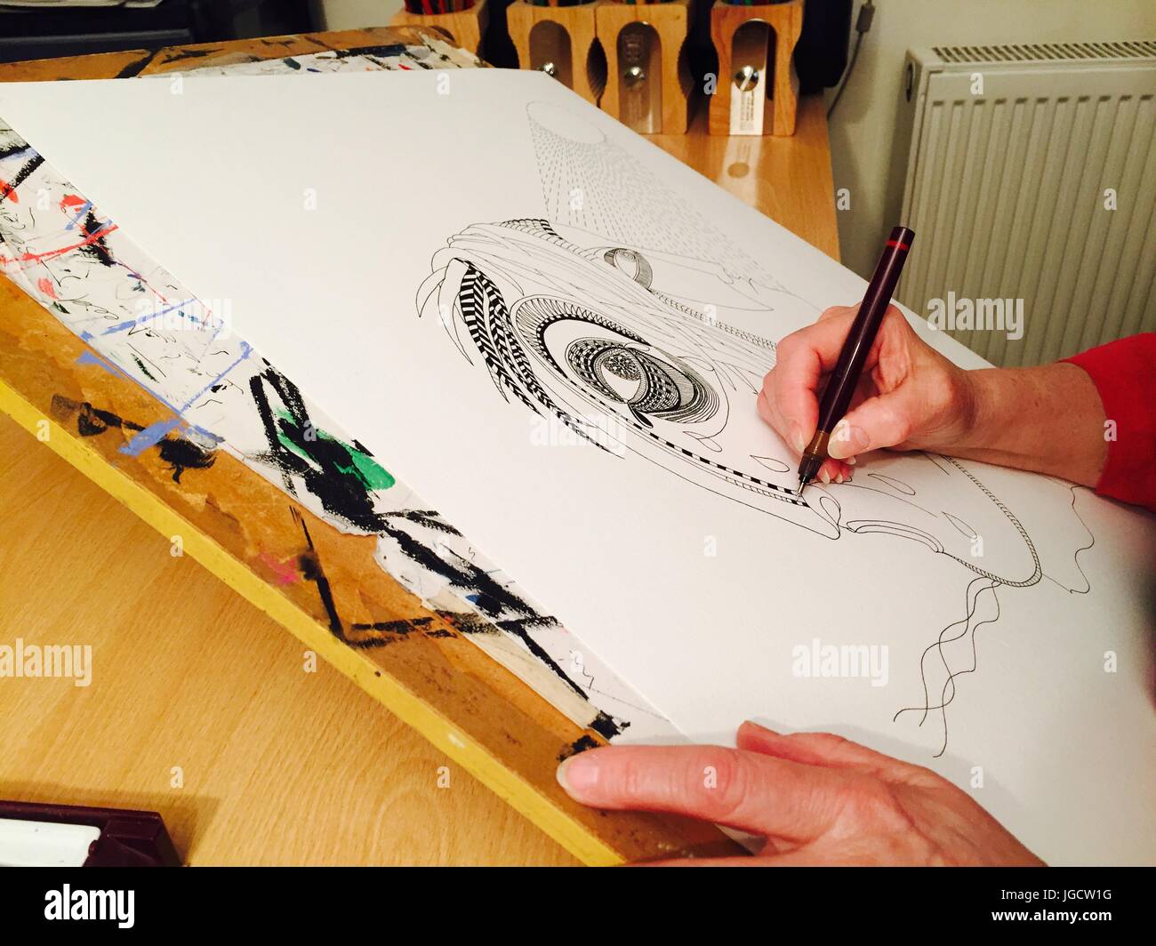Illustrator drawing hi-res stock photography and images - Alamy
