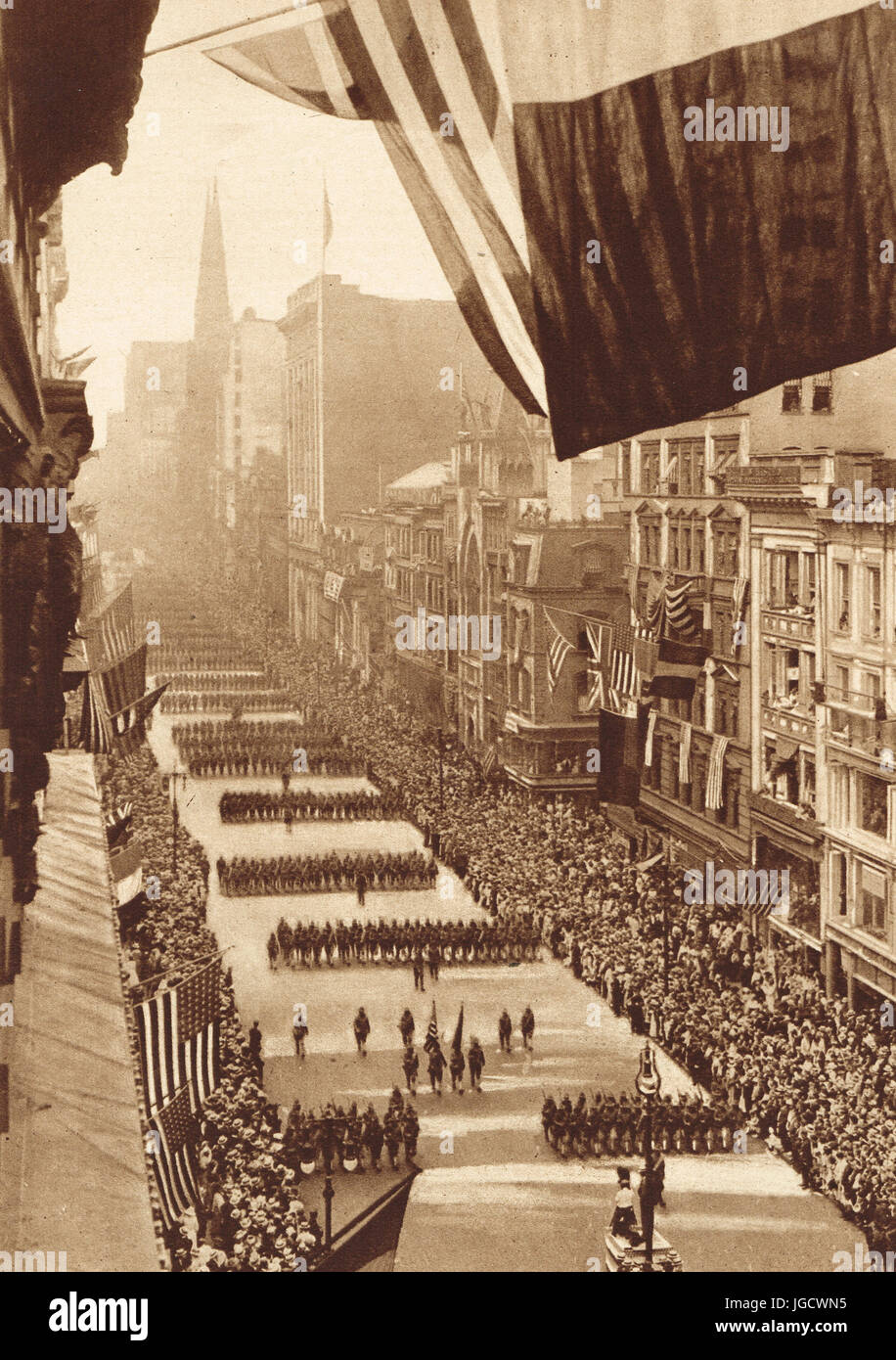 American army parade hi-res stock photography and images - Alamy