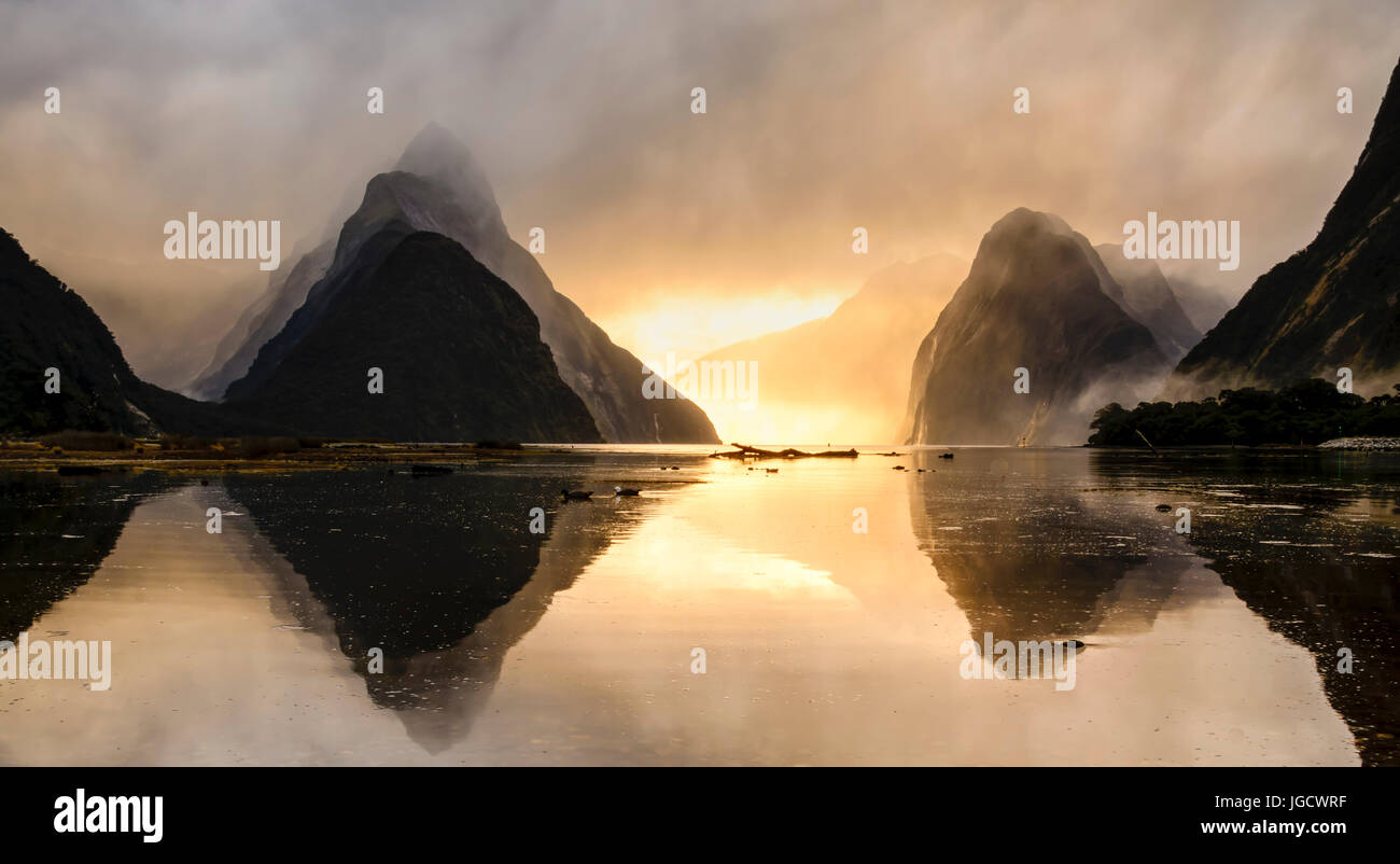 Milford sound sunset hi-res stock photography and images - Alamy