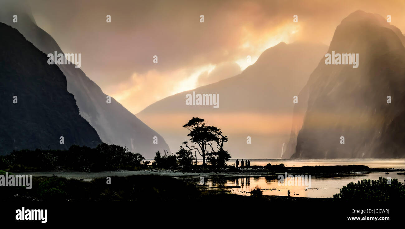 Milford Sound Sunset High Resolution Stock Photography and Images - Alamy