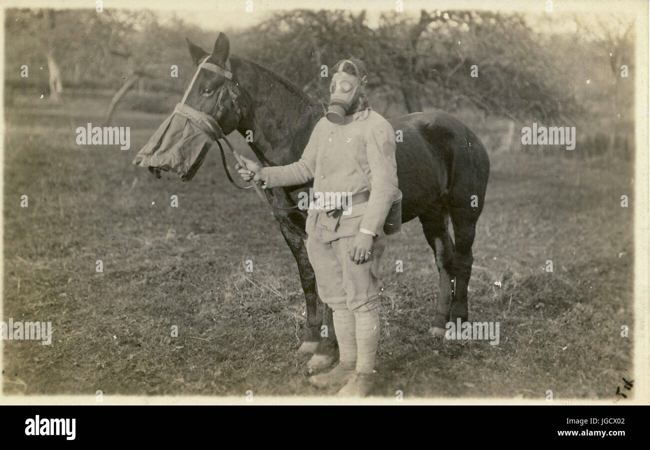 U.S.A in WWI - Gas Masks Stock Photo - Alamy