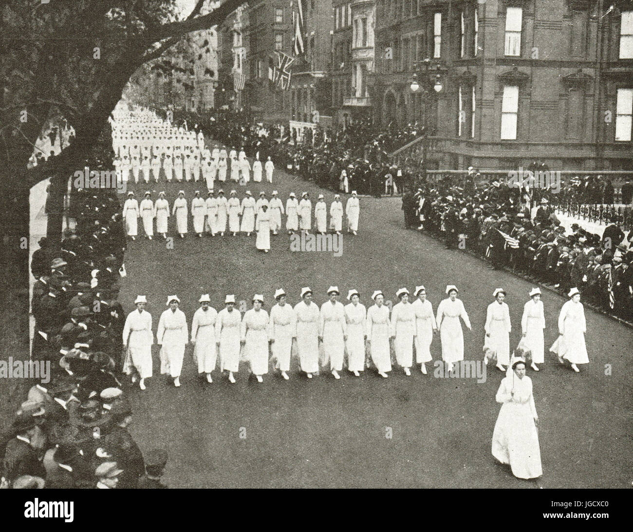 Red Cross demonstration, 5th Avenue, New York, Autumn 1917 Stock Photo ...