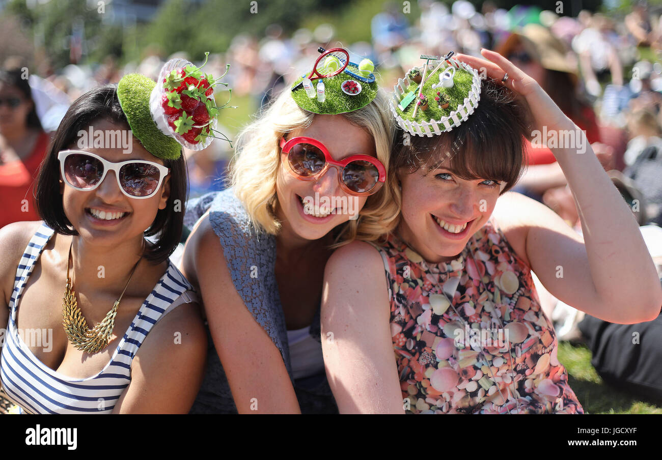 Spectators (left to right) Tamara Wijesekara, Lucy Edmonds and Victoria ...