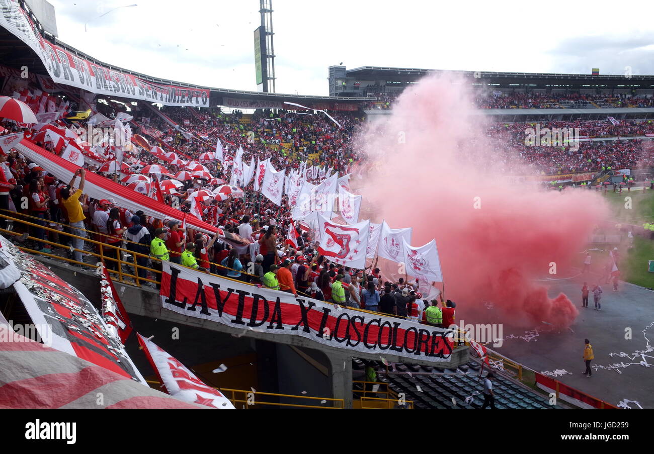 Santa Fe fans in the Campin Stadium, Bogota Stock Photo - Alamy