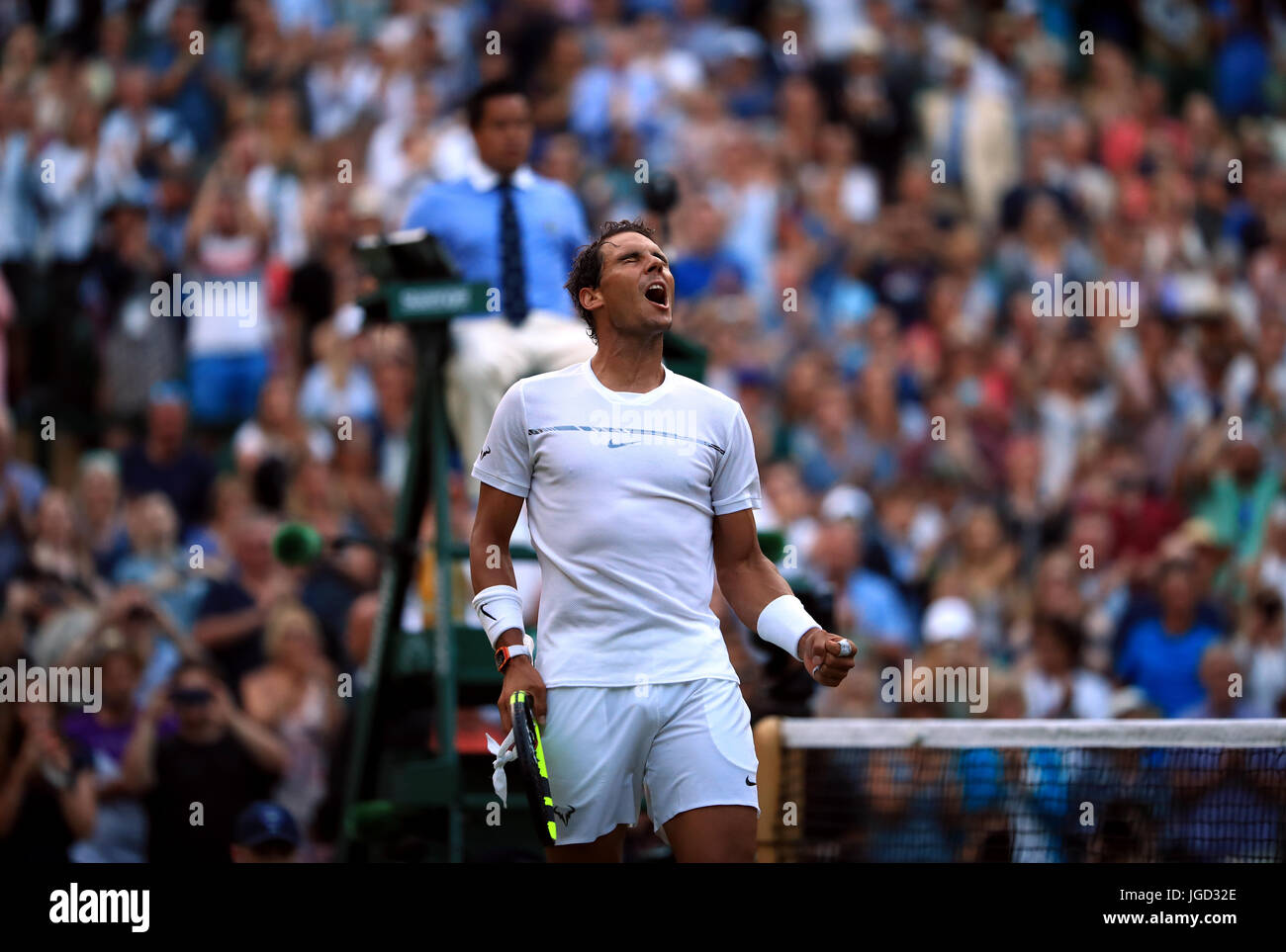 Rafael nadal young hi-res stock photography and images - Alamy