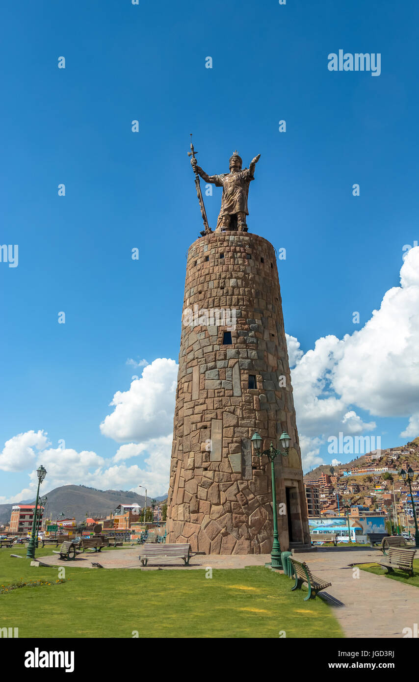 Inca monument statue hi-res stock photography and images - Alamy