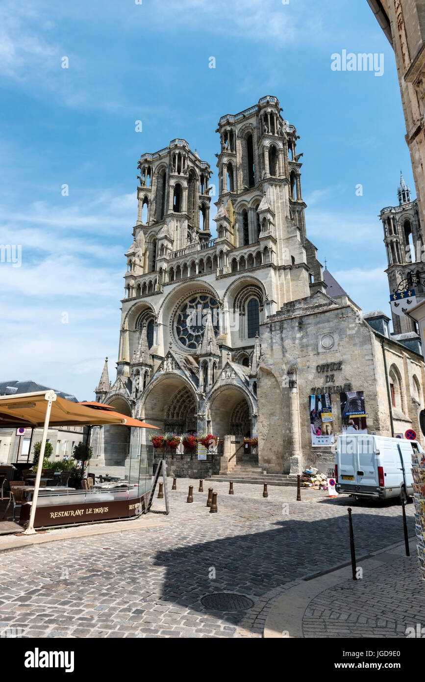 Laon, Cathedral of Notre Dame Stock Photo - Alamy