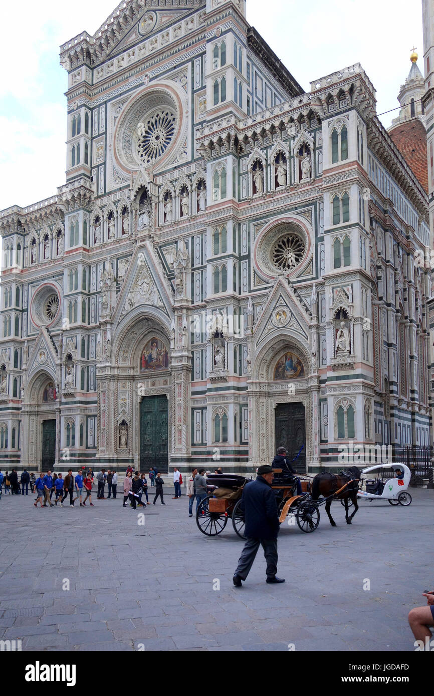 Front facade of Duomo, Florence, Italy Stock Photo - Alamy