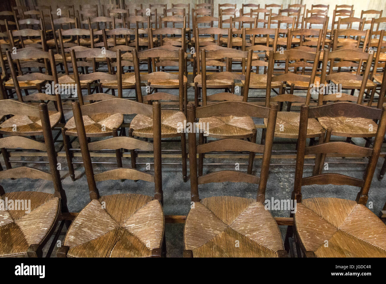 Church chairs hi-res stock photography and images - Alamy