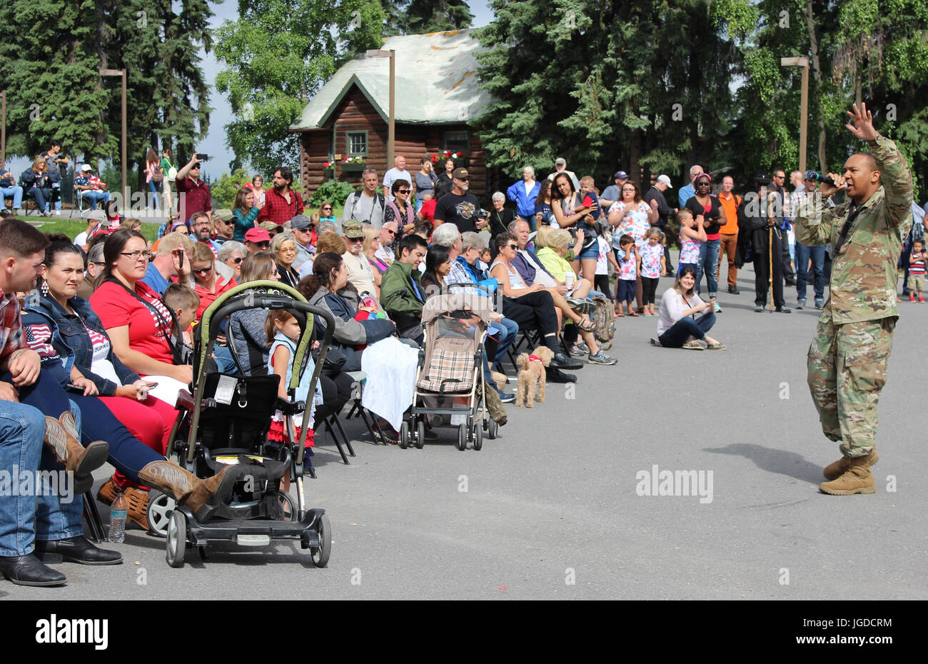 Army band personnel perform hi-res stock photography and images - Alamy