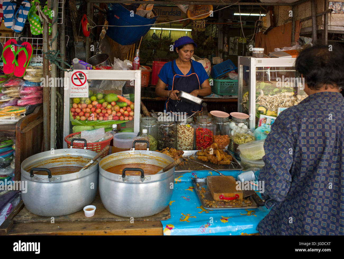 Dried fruit in market bangkok hi-res stock photography and images - Alamy