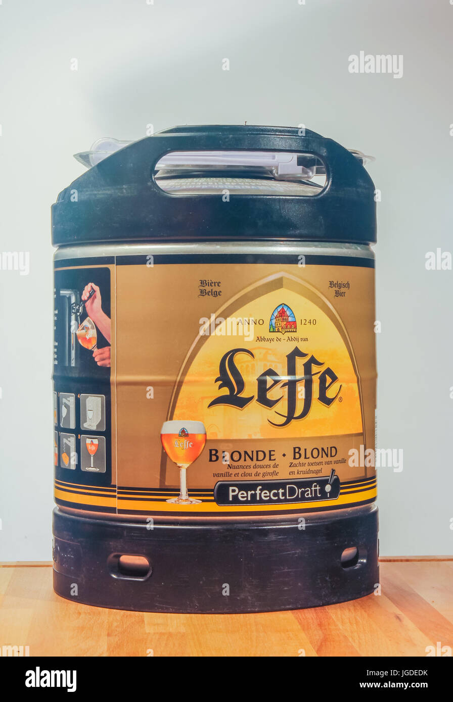 Logo leffe hi-res stock photography and images - Alamy