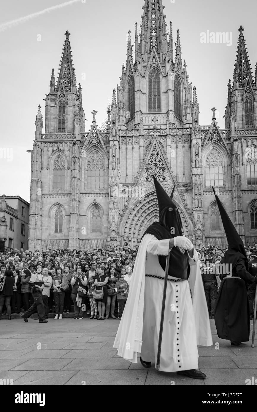 Semana santa easter festivals in spain nazarenos holy week celebrations ...