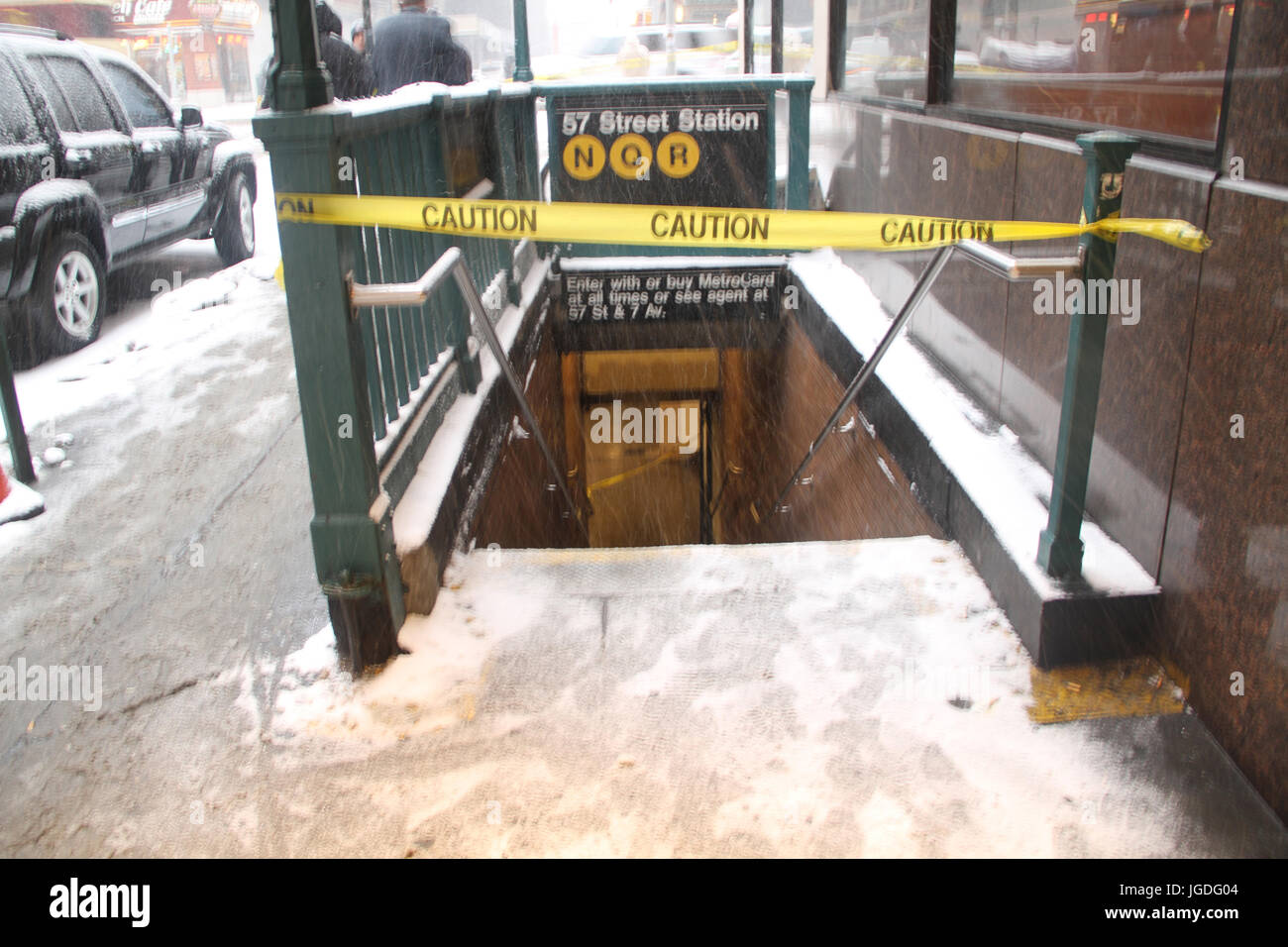 57 street station hi-res stock photography and images - Alamy