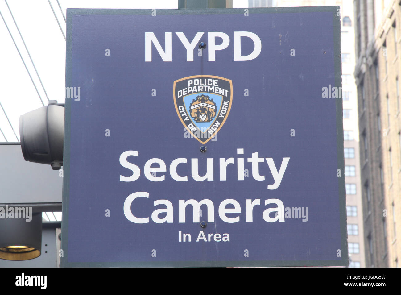 34th street manhattan camera hi-res stock photography and images - Alamy