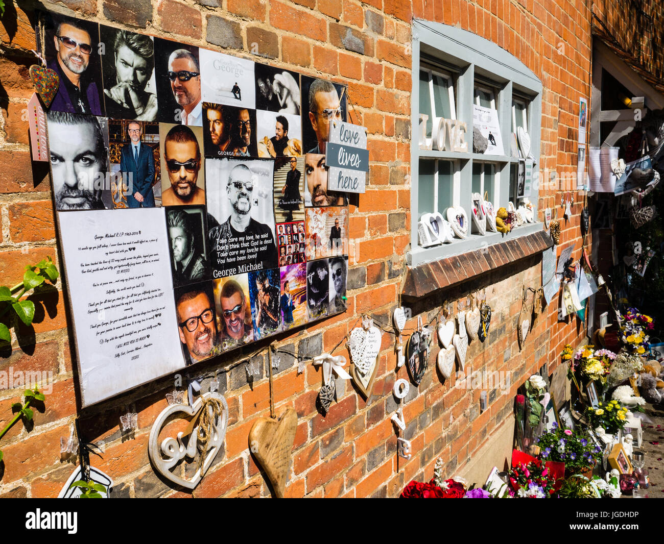 Mill Cottage, George Michael's House, Goring-on-Thames, Oxfordshire ...