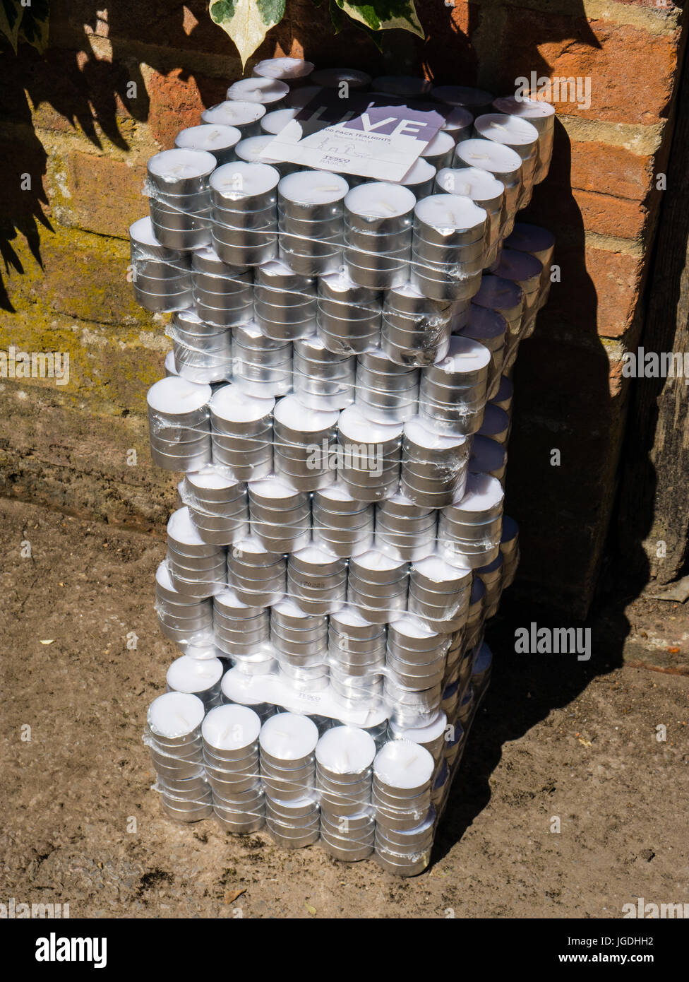 Mill Cottage, George Michael's House, Goring-on-Thames, Oxfordshire ...
