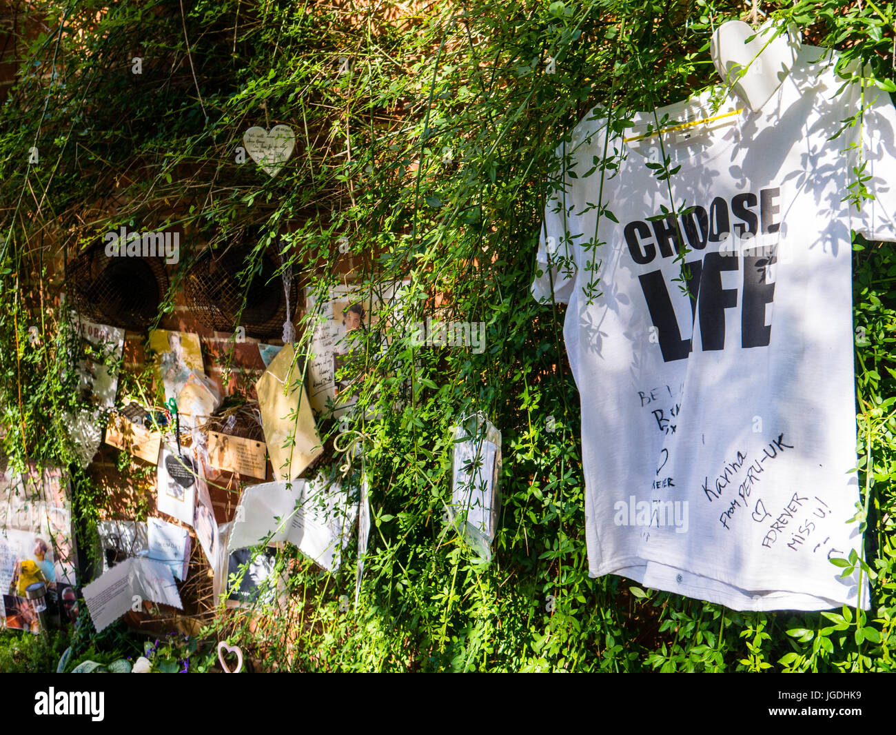 Mill Cottage, George Michael's House, Goring-on-Thames, Oxfordshire ...