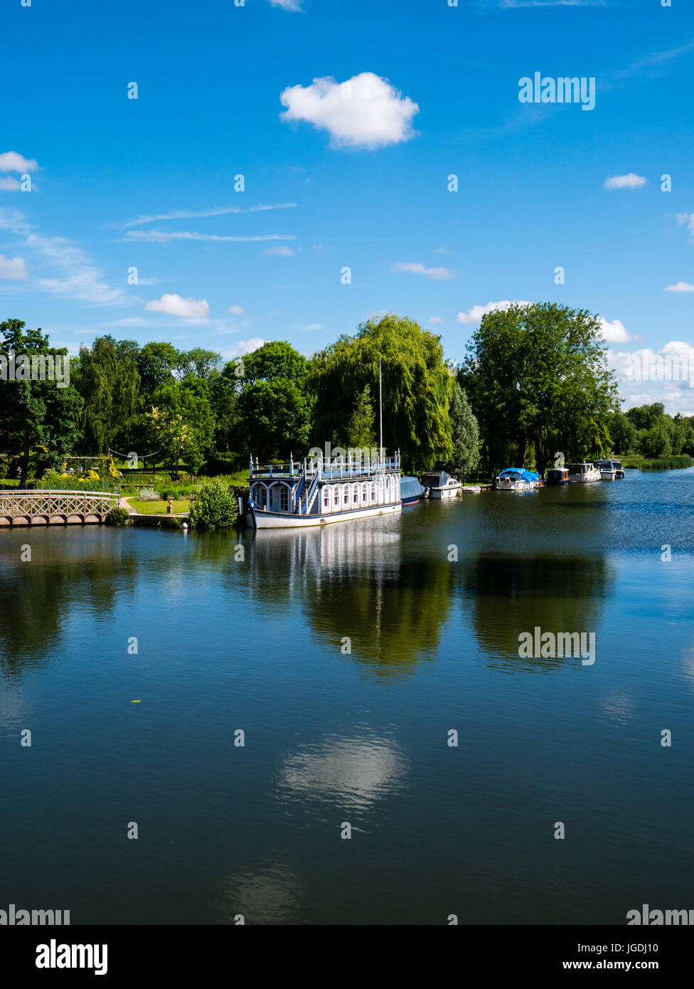 Idlic england hi-res stock photography and images - Alamy