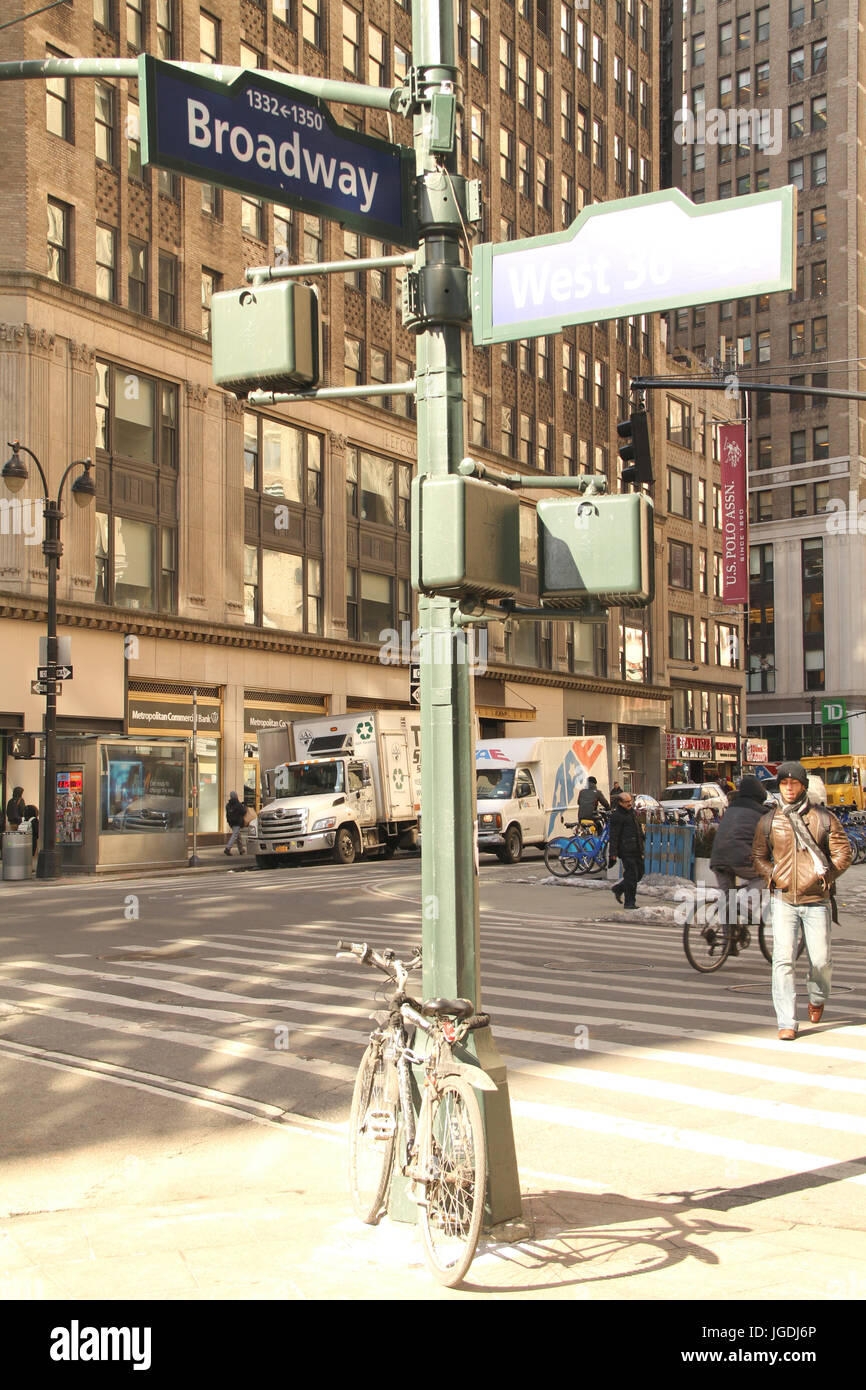 Broadway avenue, New York, United States Stock Photo - Alamy