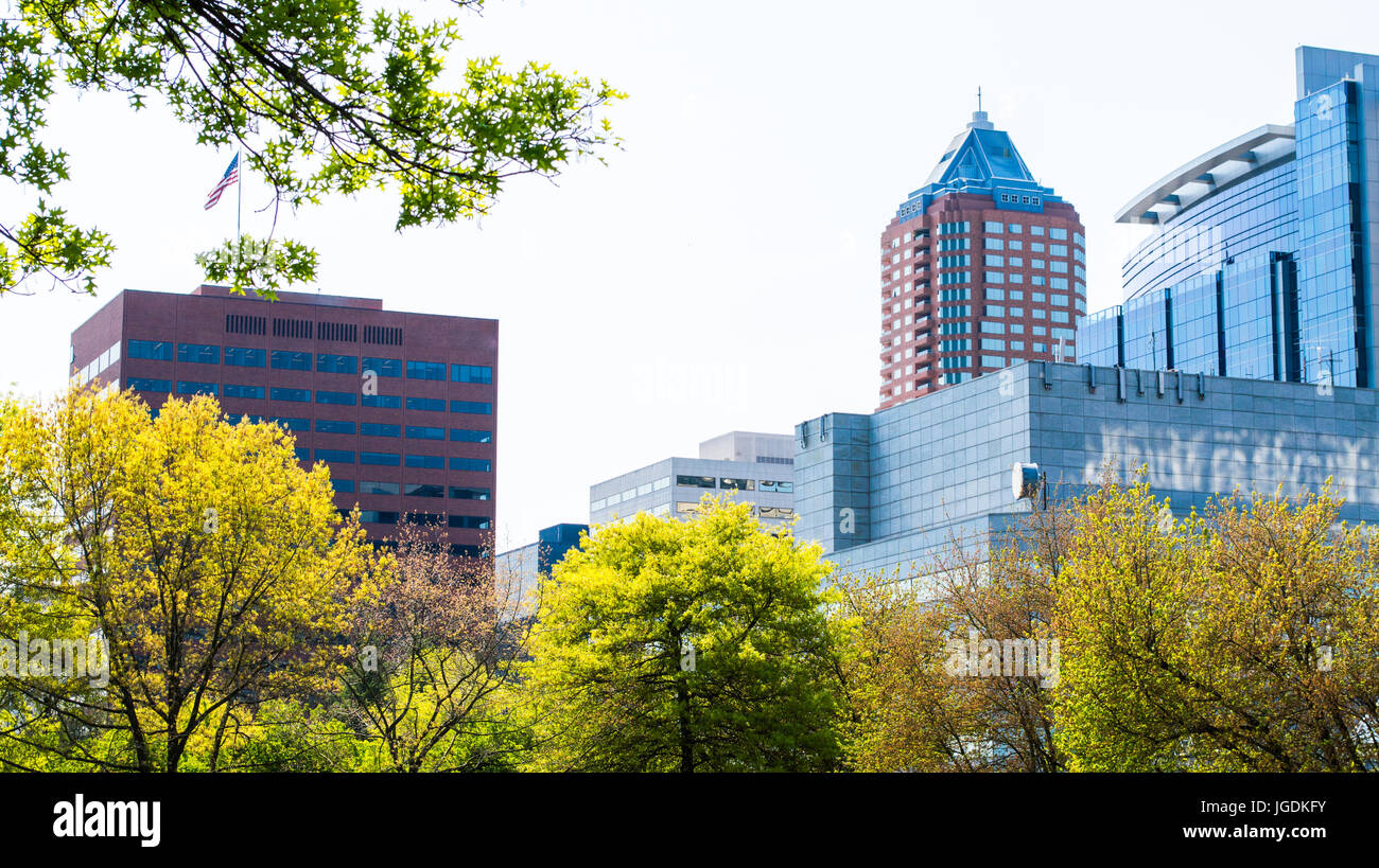 City scape with greenery in Portland, Oregon Stock Photo - Alamy