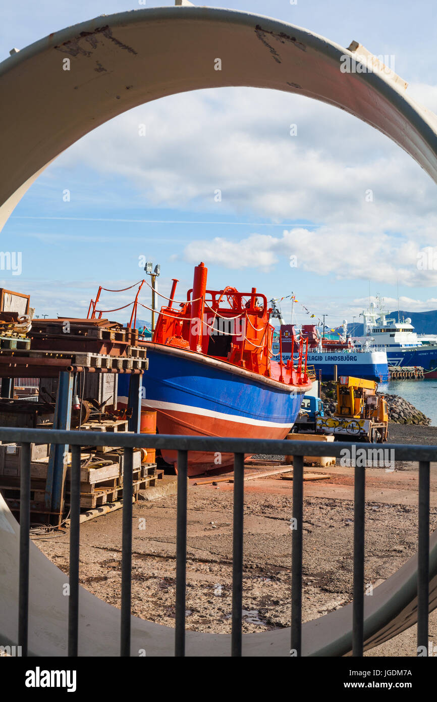 Old slipway hi-res stock photography and images - Alamy