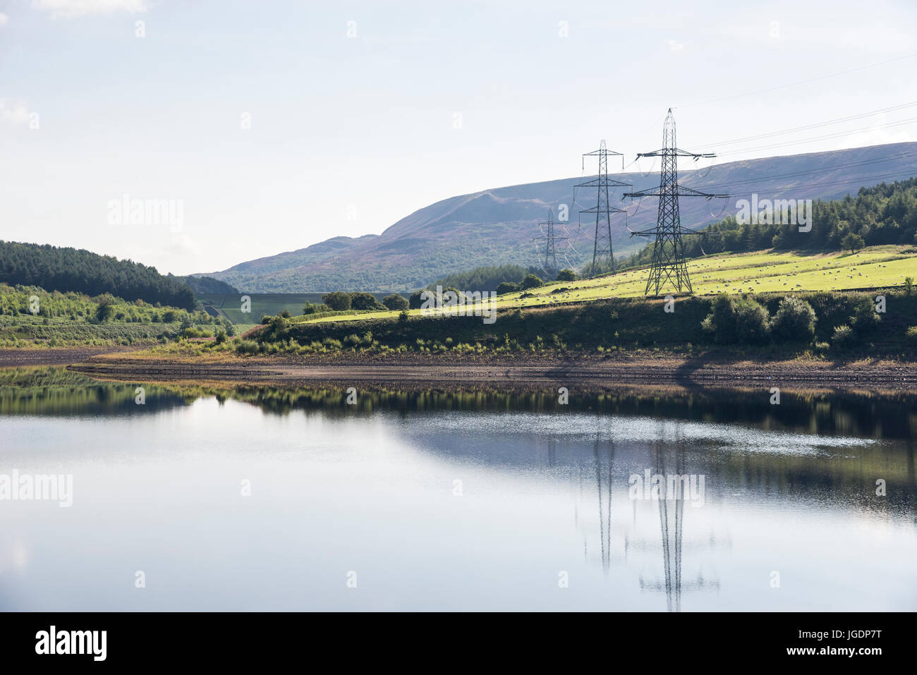 Pylons beside Bottoms reservoir in the Longdendale valley, Derbyshire ...