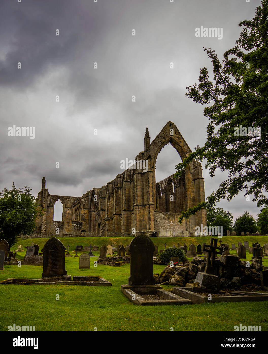 Bolton abbey hi-res stock photography and images - Alamy