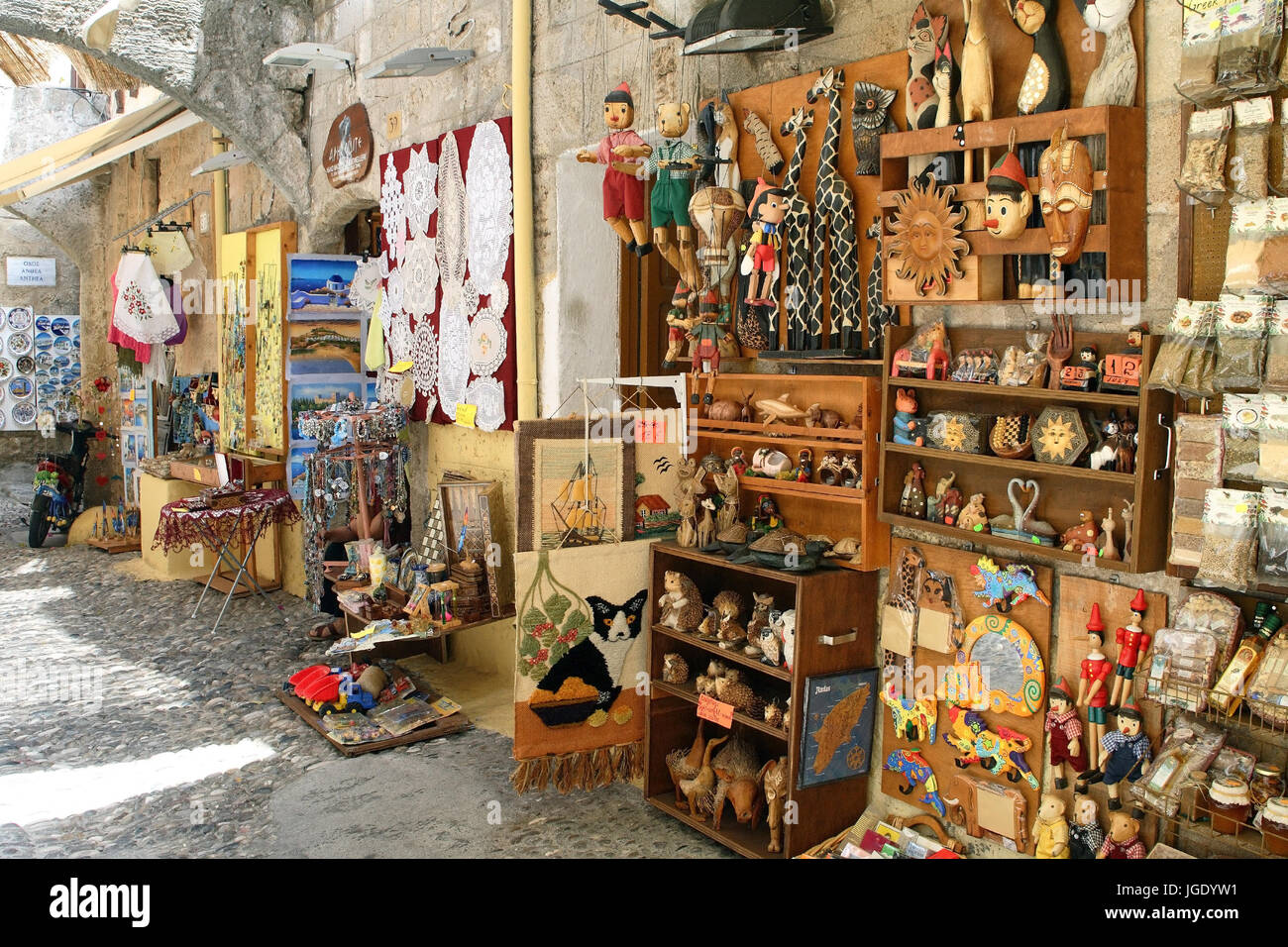 Altstadt von rhodos hi-res stock photography and images - Alamy