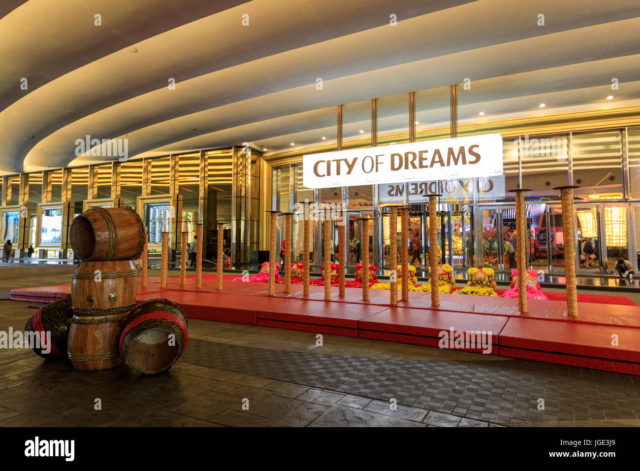 Aseana avenue hi-res stock photography and images - Alamy