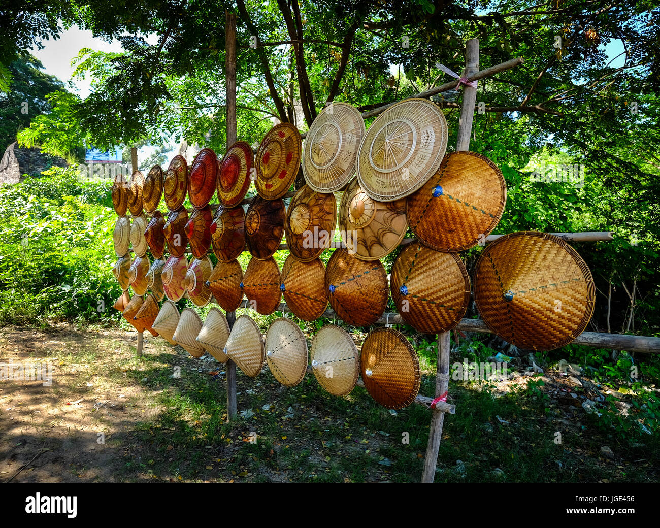 Traditional burmese hats hi-res stock photography and images - Alamy